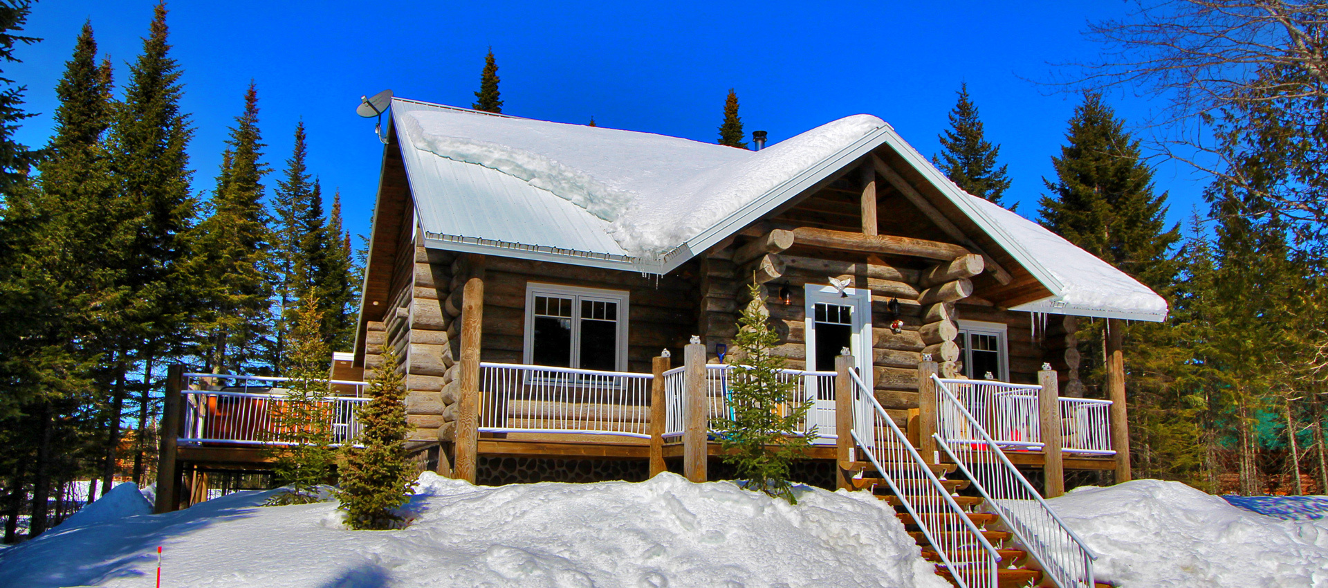 Découvrez le chalet Le Harfang des Neiges - Au Chalet en Bois Rond