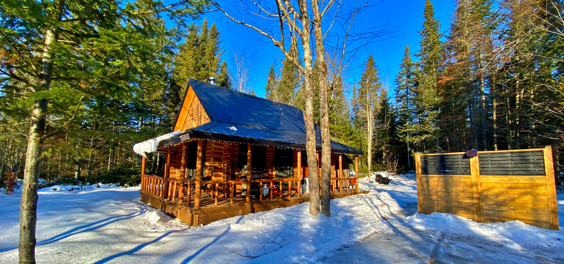 Pionnier - Au Chalet en Bois Rond